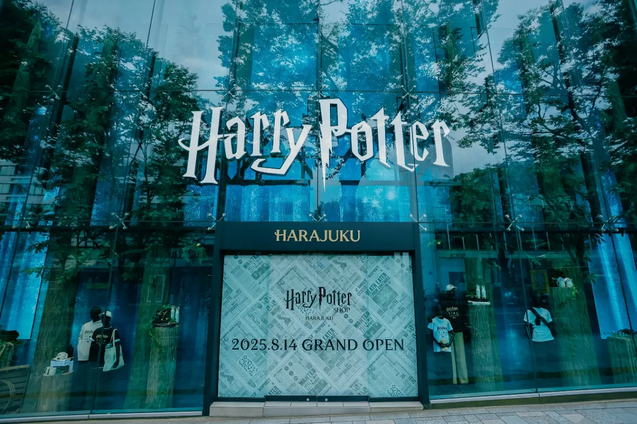日本初の旗艦店「ハリー・ポッター ショップ 原宿」に行ってみた！“バタービール”を楽しめるバーも