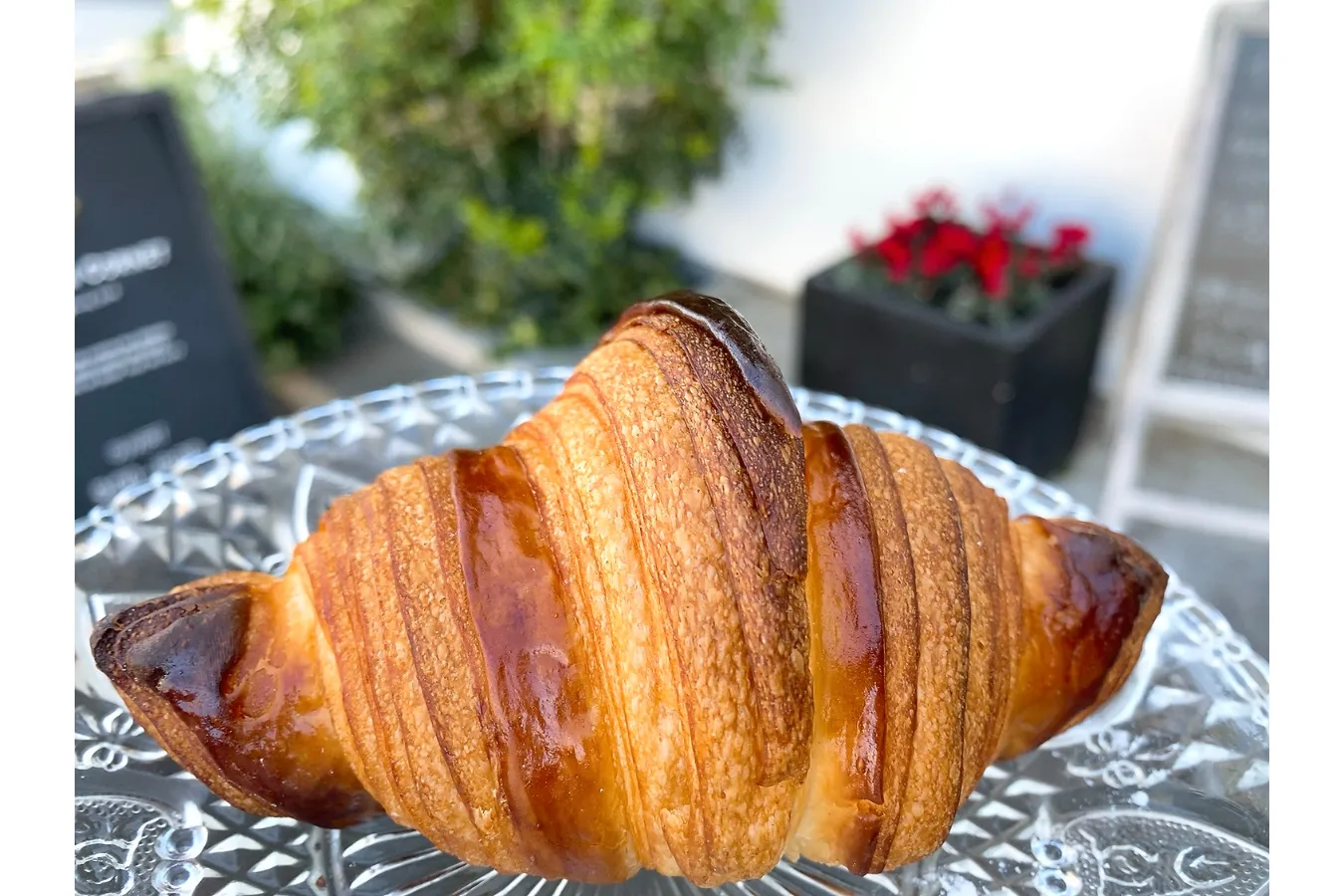 【平塚】りんごデニッシュが人気「PAIN BON CORNET」旅するパンマニア・片山智香子のイチ推し。