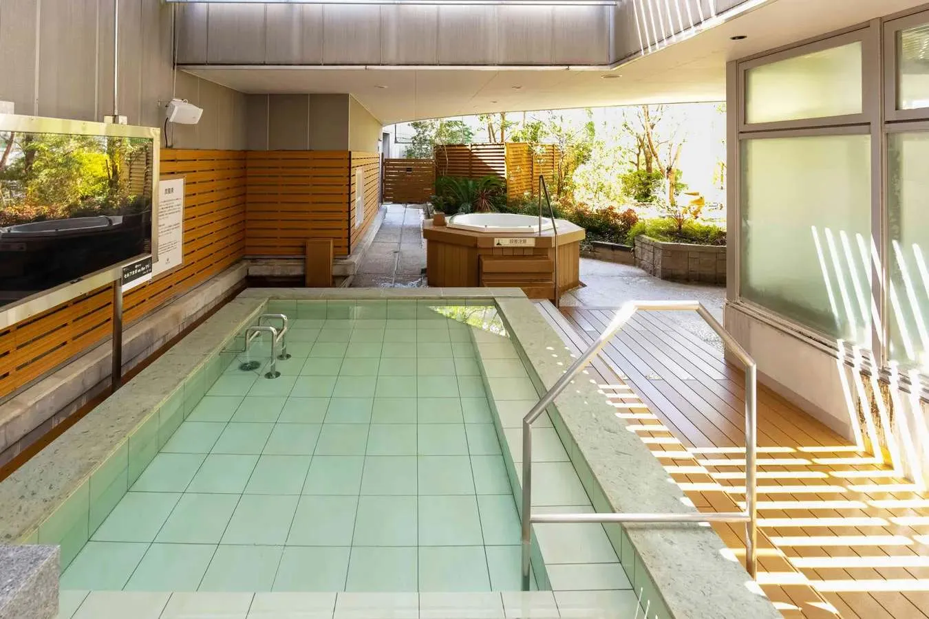 池袋で友達と遊ぶところといえば！定番の遊び場7選