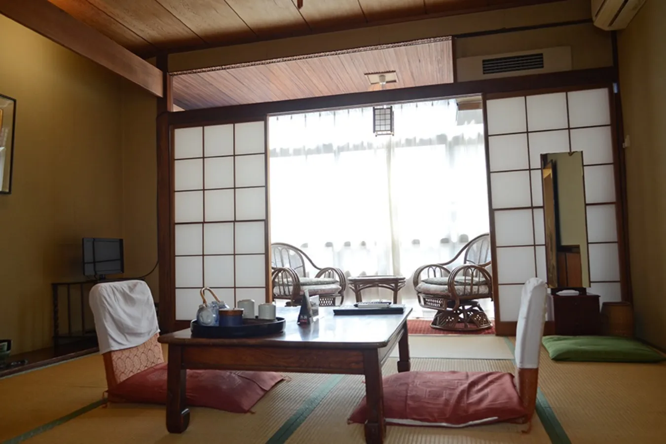 貸切風呂や個室も！デートで行きたい神奈川の日帰り温泉5選