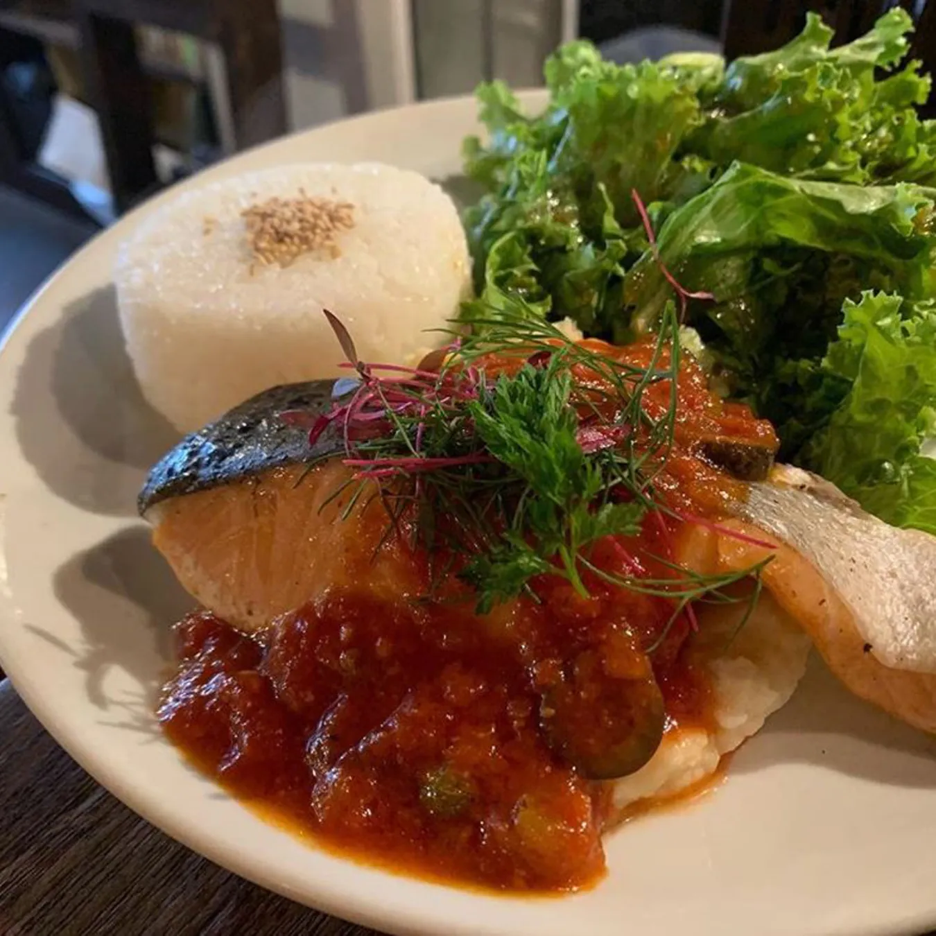 ランチデートにオススメ！ゆっくり話せる新宿穴場カフェ6選