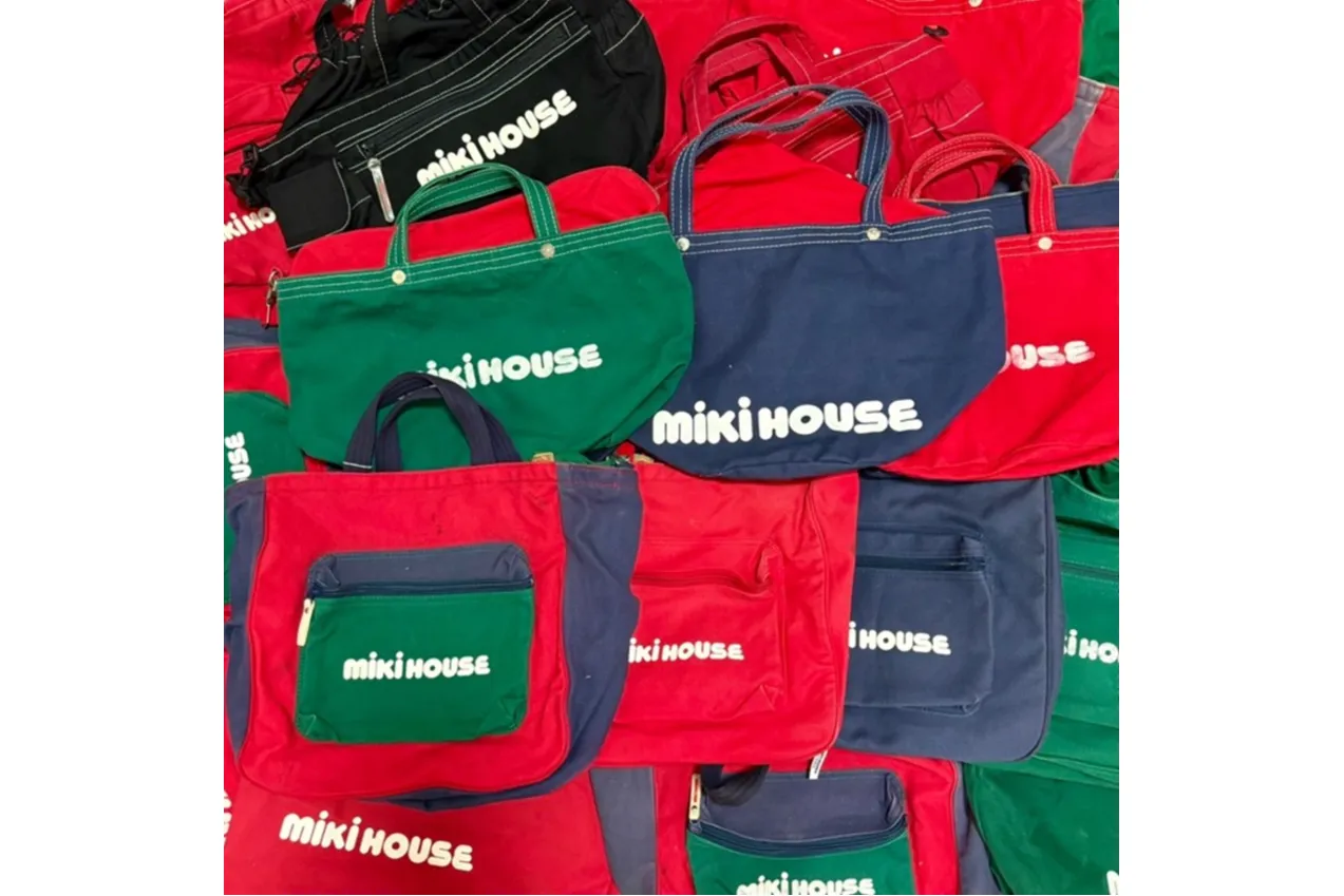 REBOOT BRAINS〜ラジカセと雑誌とVHSと90年代〜