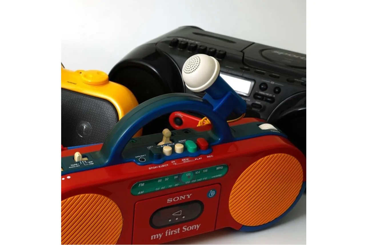 REBOOT BRAINS〜ラジカセと雑誌とVHSと90年代〜