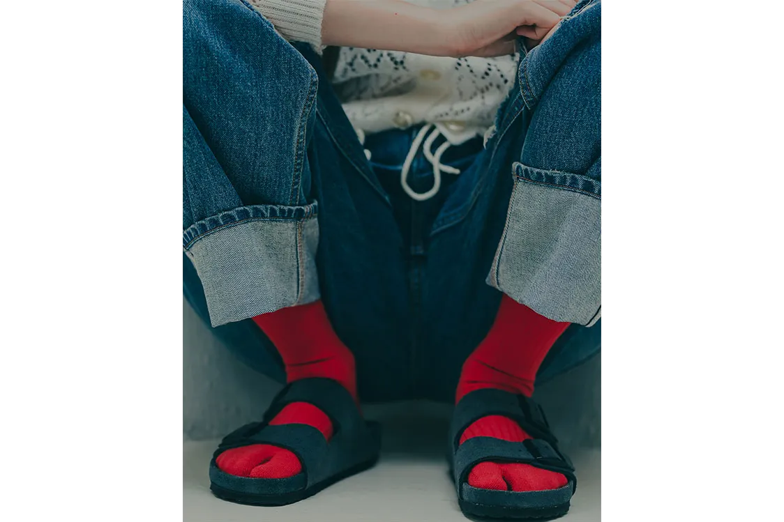 The Role design-PIGGY SOCKS- POP UP