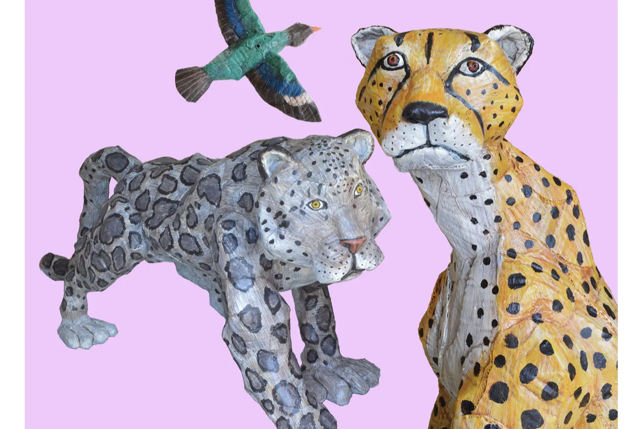 本濃研太ダンボール彫刻展『エコルとごしに動物たちがやってきた！』