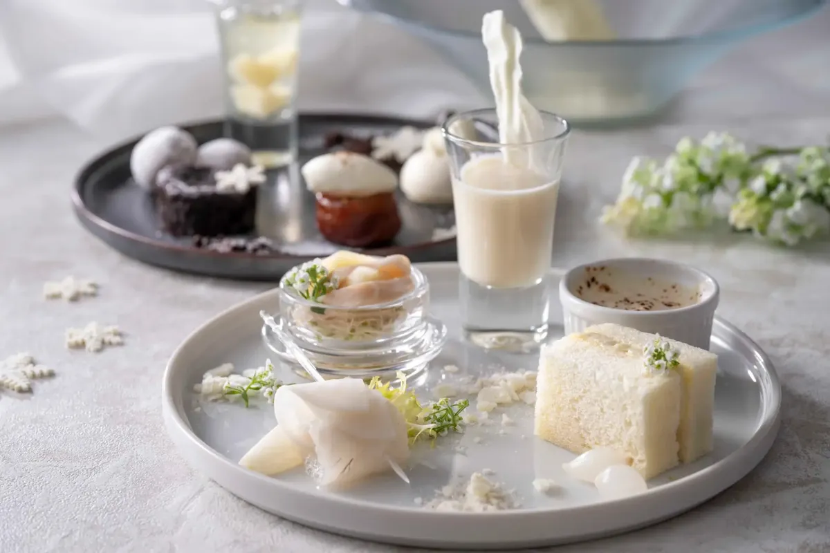 Larboard Afternoon Tea「HOLIDAY SEASON」